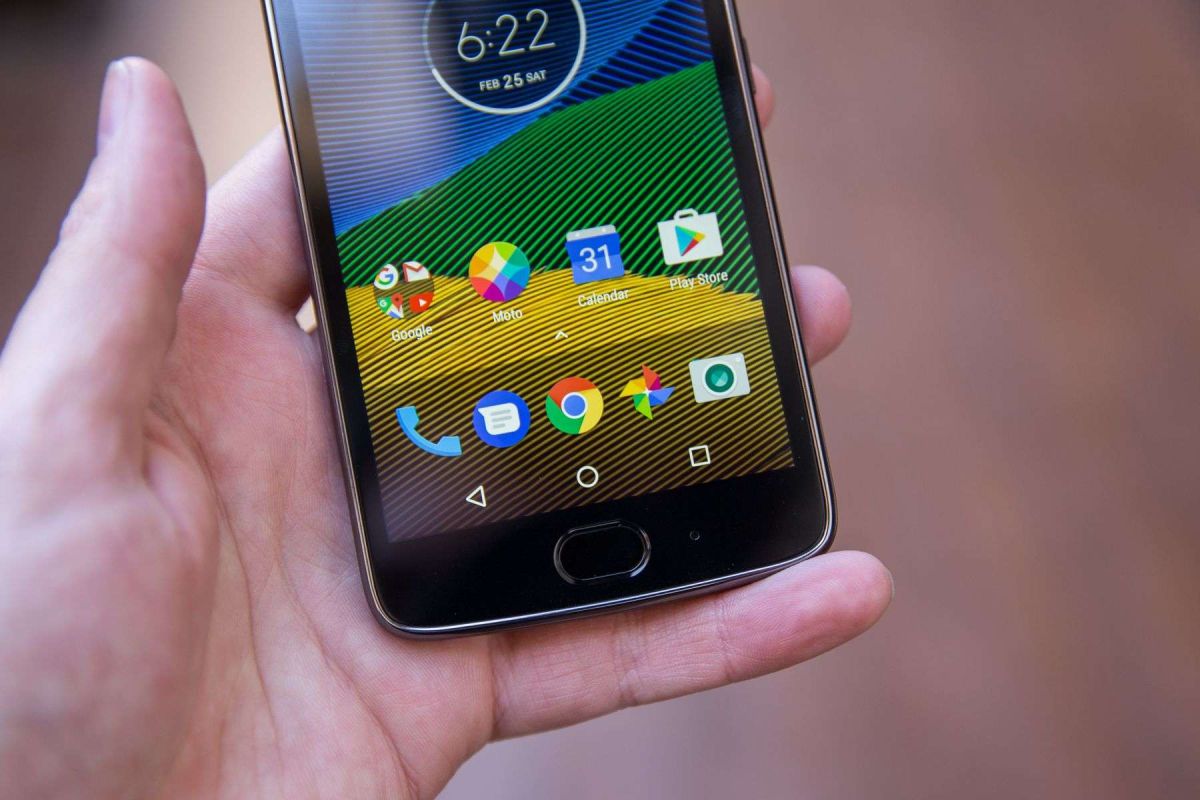 El Moto G5 es un teléfono asequible con “Android puro” - La Raza